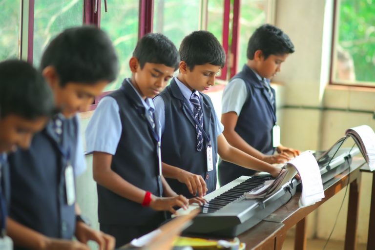 ST. KURIAKOSE PUBLIC SCHOOL